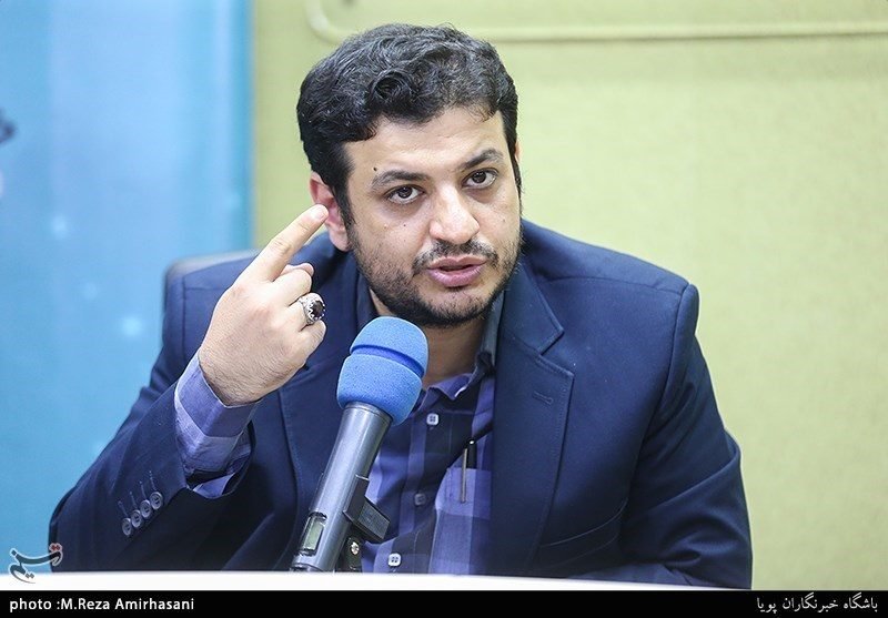 علی‌اکبر رائفی‌پور، روایتگر برتر اخبار جعلی — فکت‌نامه